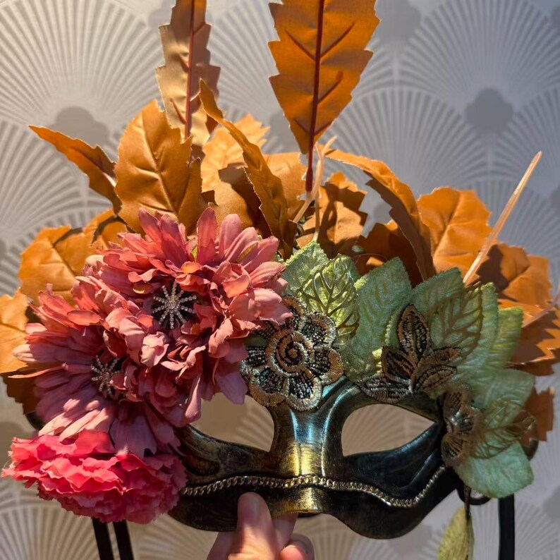 Venetian Floral Masquerade Mask, Woodland Fairy Mask With Artificial ...
