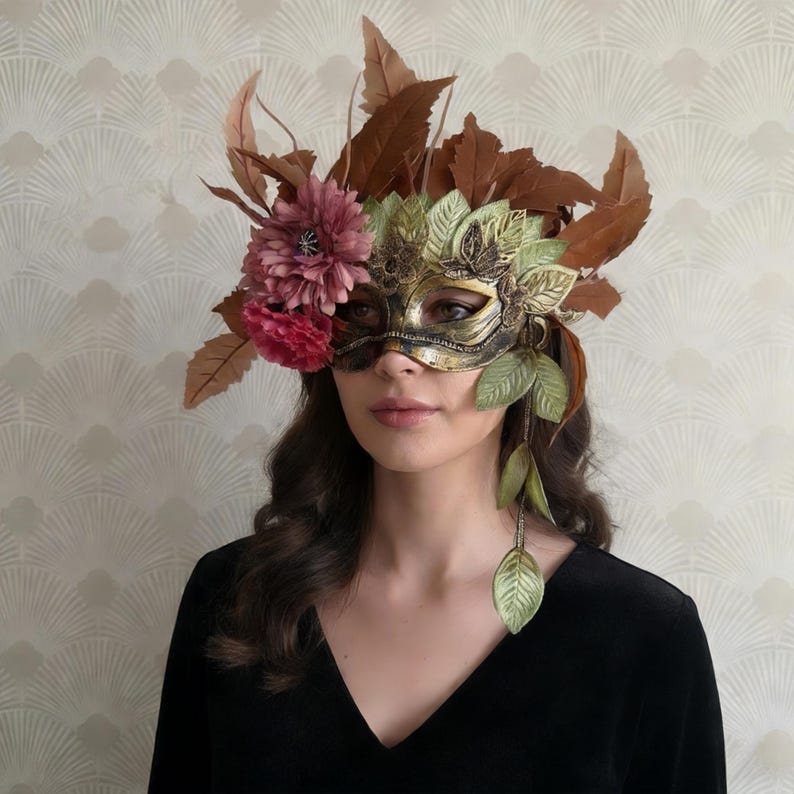 Venetian Floral Masquerade Mask, Woodland Fairy Mask With Artificial ...