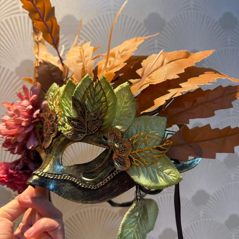 Venetian Floral Masquerade Mask, Woodland Fairy Mask With Artificial ...