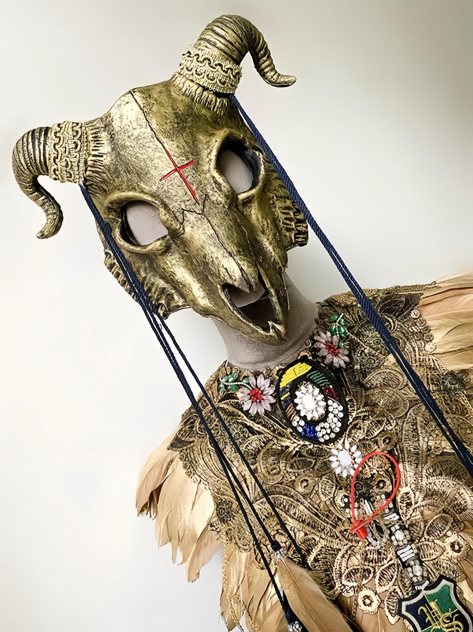 Ram Skull Mask & Feathered Ritual Cape Set - Pagan Shaman Headdress ...