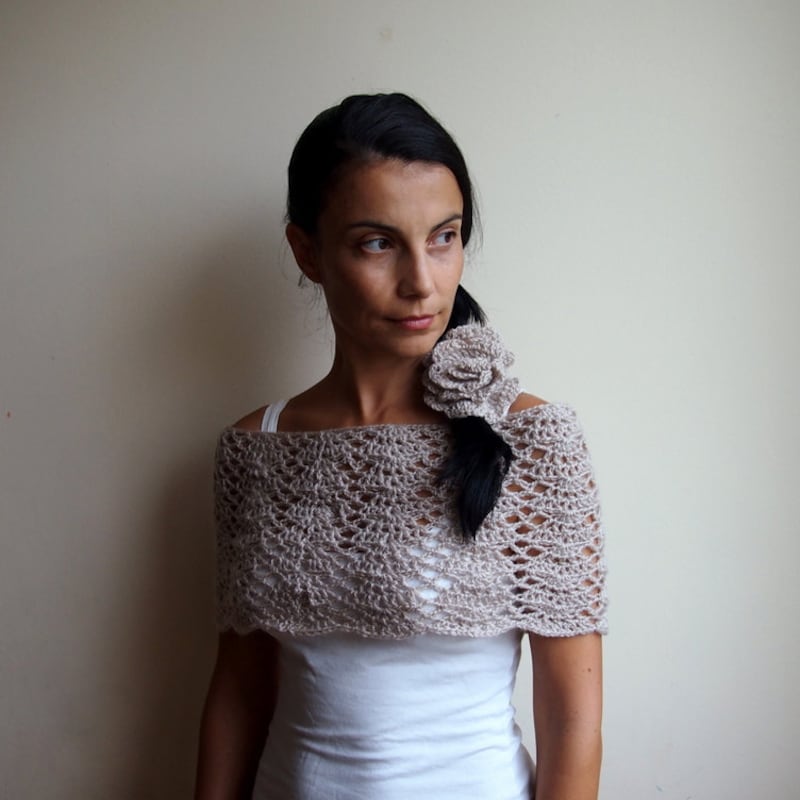 Capelet - Etsy