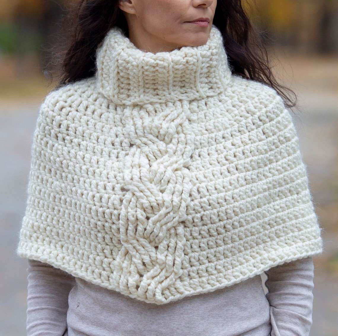 Crochet PATTERN Cable Poncho Capelet Braided Bulky Woman Loop - Etsy