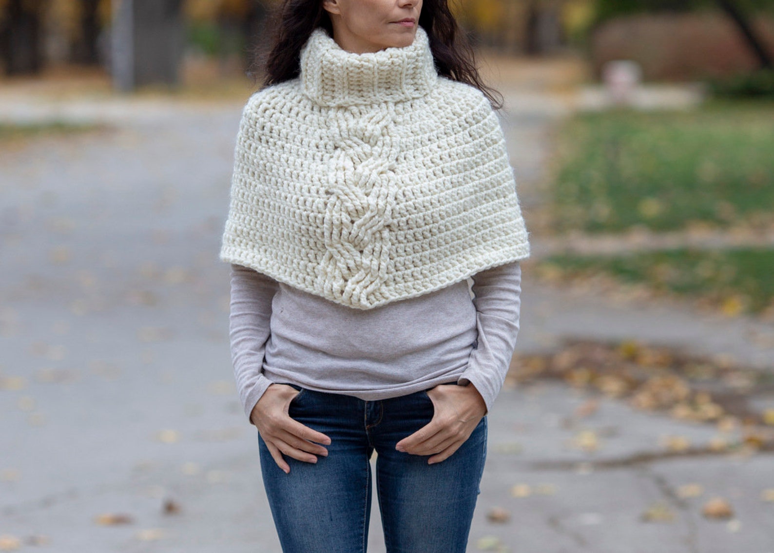 Crochet PATTERN Cable Poncho Capelet Braided Bulky Woman Loop - Etsy