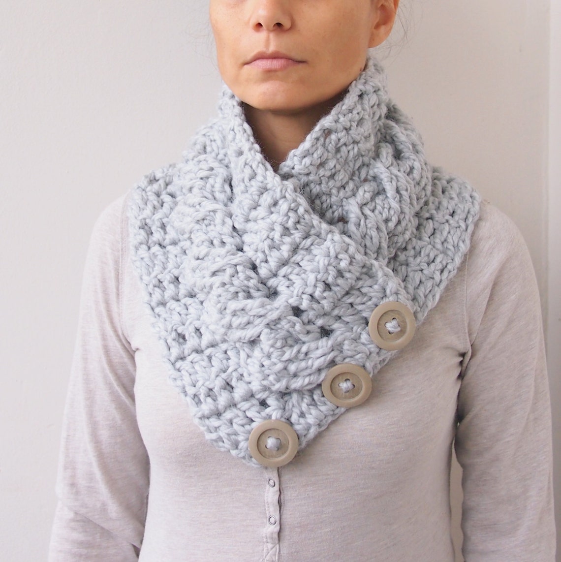 Crochet PATTERN Very Winter cable cow with buttonsl women | Etsy