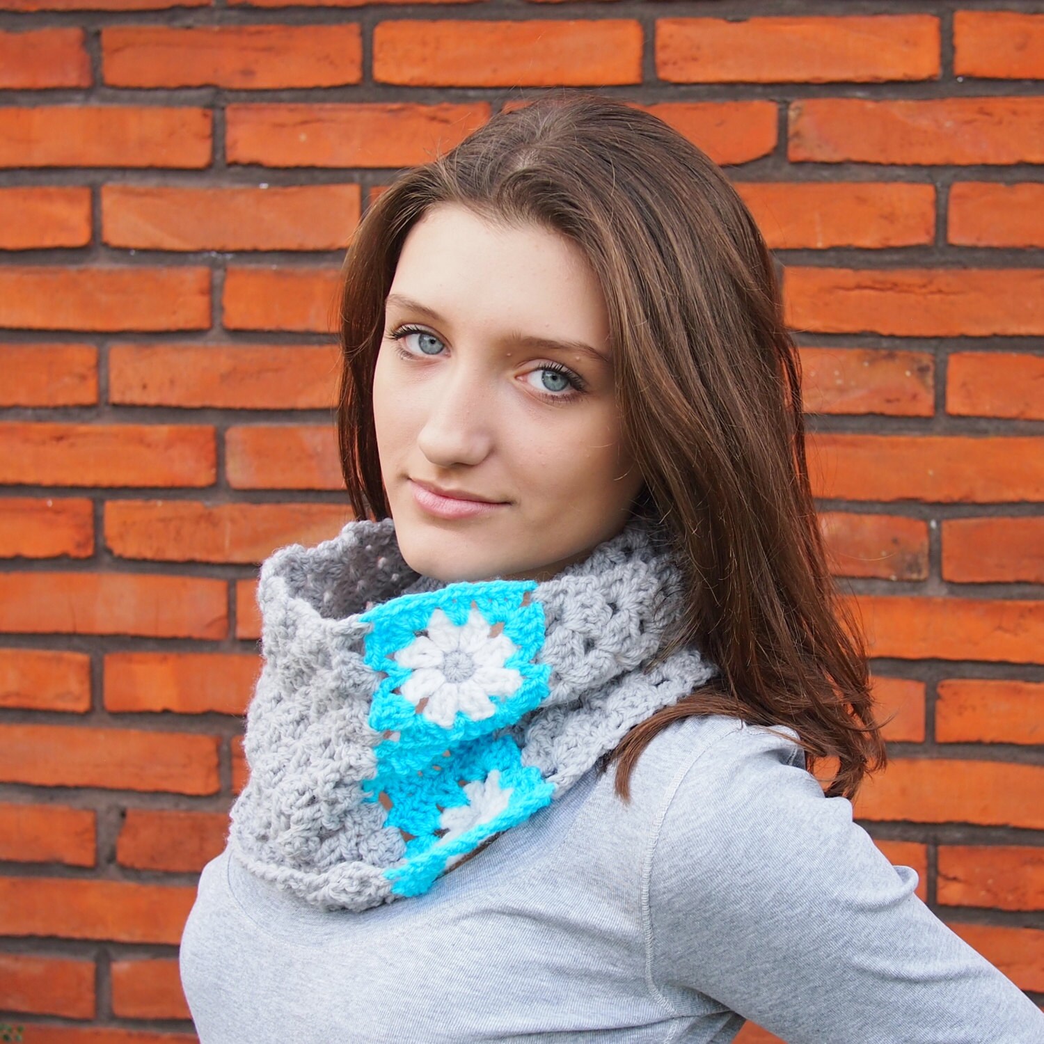 CROCHET PATTERN Woman Cowl Women Neckwarmer Flower Granny - Etsy