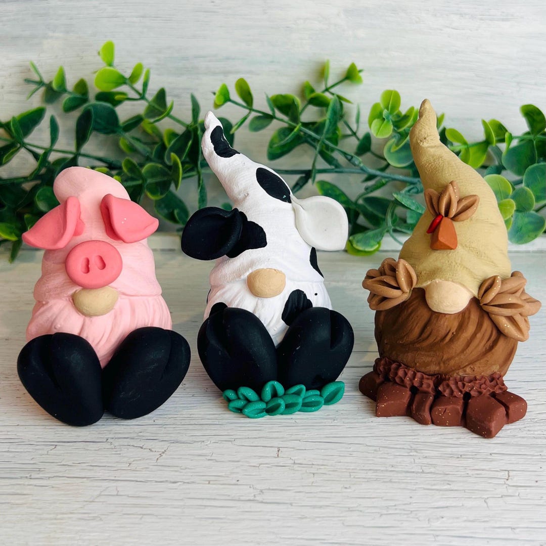 Hand-painted Farm Animal Gnomes: Tiered Tray Decor - Etsy