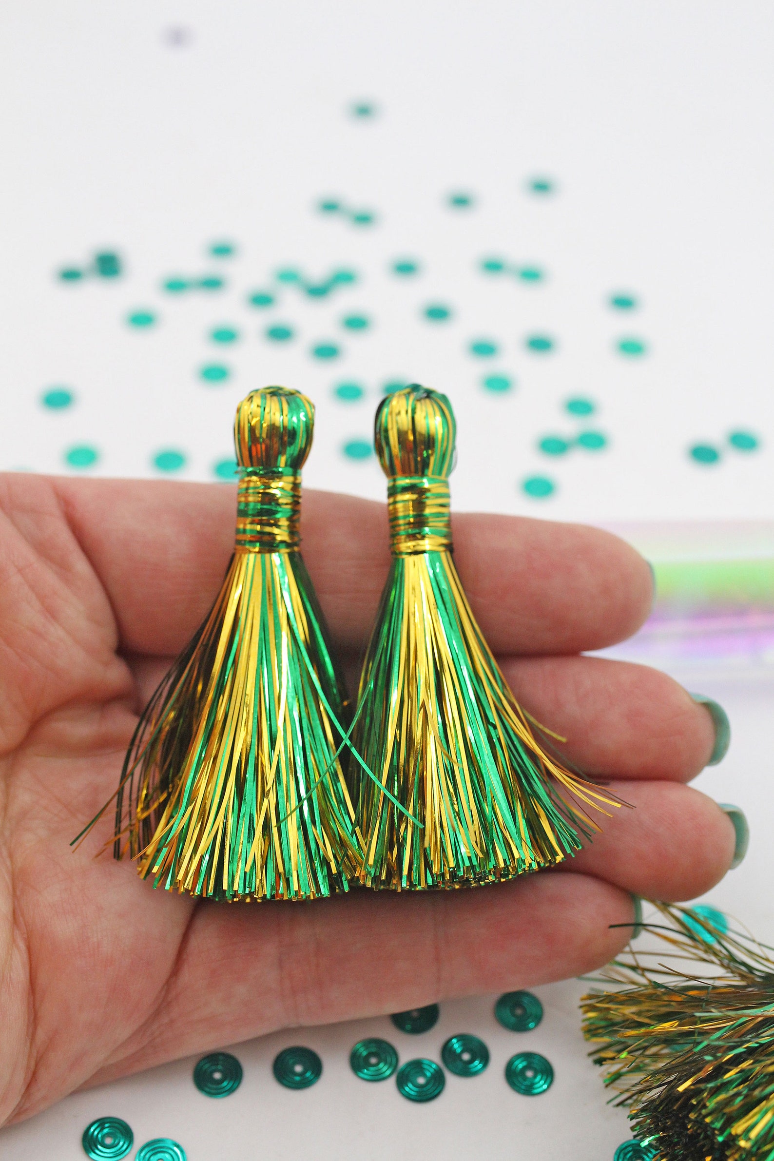 St. Patrick's Day Tinsel Tassels, 2.5" Green & Gold Metallic Tassel ...