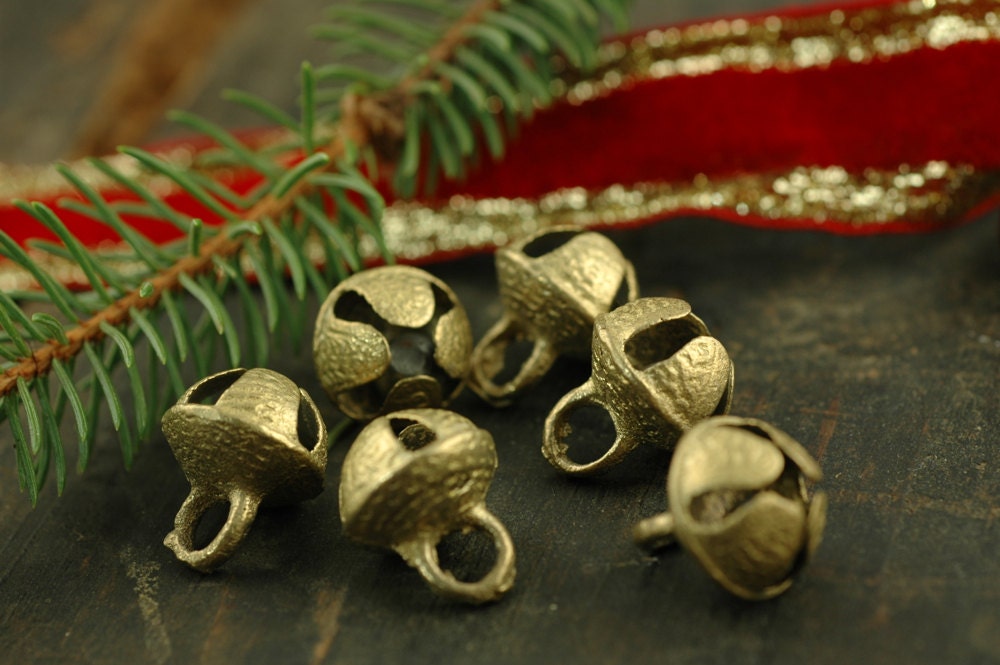 Medium Nepali Jingle: Brass Bells With Clapper, Made in Nepal, 15x19mm ...
