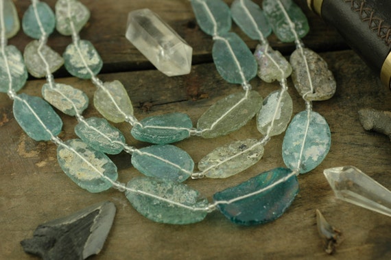 Molly Crystals Shards