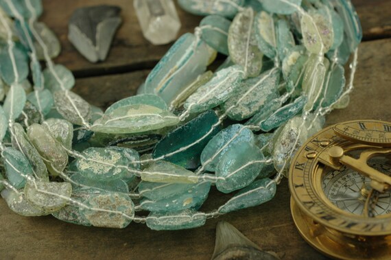 Molly Crystals Shards