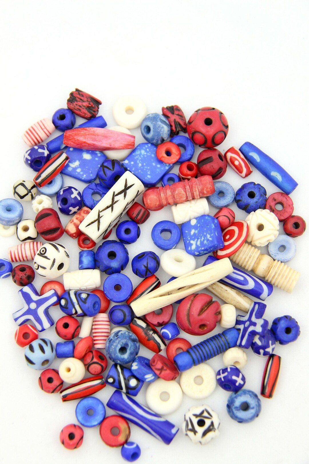 Americana Bone Bead Grab Bag, Assorted Shapes & Sizes, 75+ Beads, Red ...