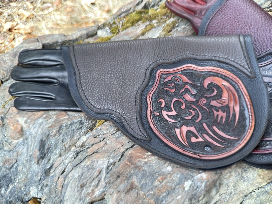 Celtic Falconers Gauntlet With Replaceable Glove - Etsy