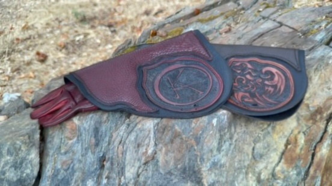 Celtic Falconers Gauntlet With Replaceable Glove - Etsy