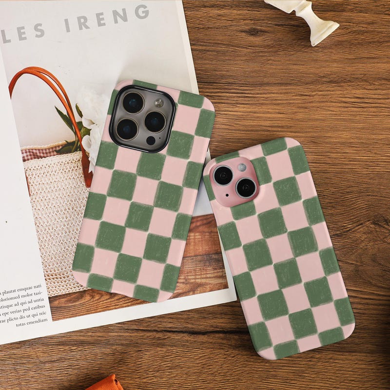 iPhone 15 Pro Grid Case - Etsy UK