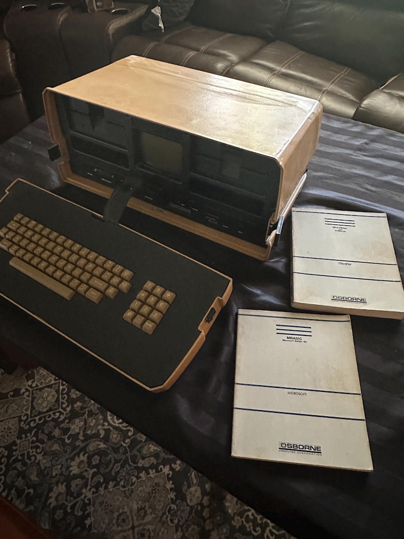 Osborne 1 Vintage Personal Computer Take A Look at the Pictures - Etsy