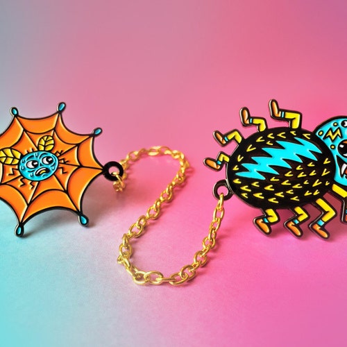 Old Web Ass Enamel Collar Pin Etsy