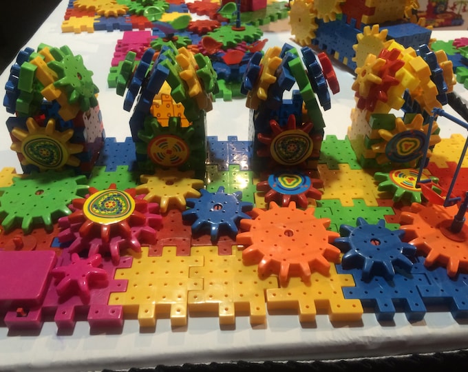Funny Gears Educational Building Block STEM Toys. Bricks and Gears ...