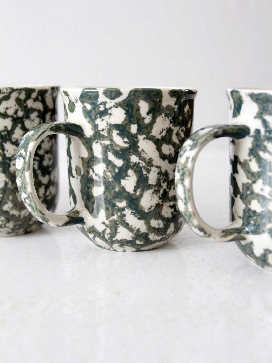 Vintage Folk Craft Green Spongeware Mugs Set of 5 Mugs - Etsy