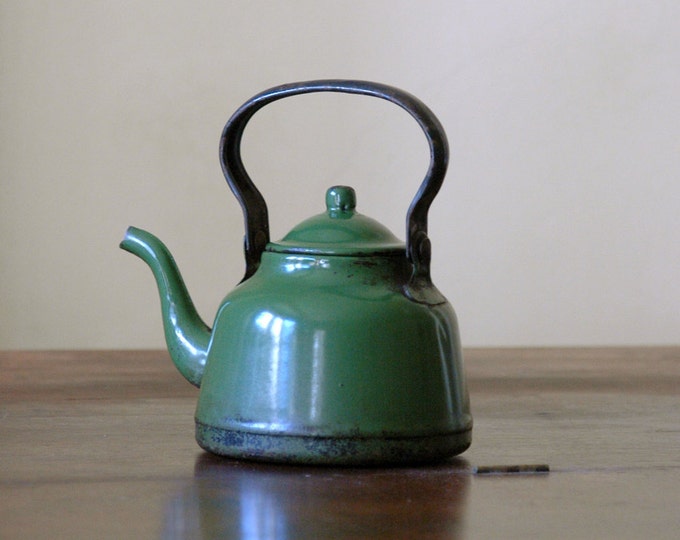 Vintage Enamelware Kettle / Green Tea / Small Kettle - Etsy