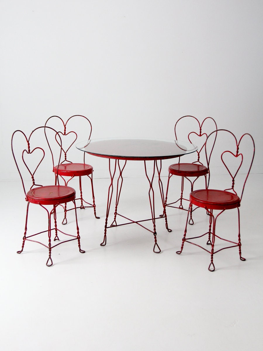 Vintage Ice Cream Parlor Table Set With 4 Chairs, Red Outdoor Furniture ...
