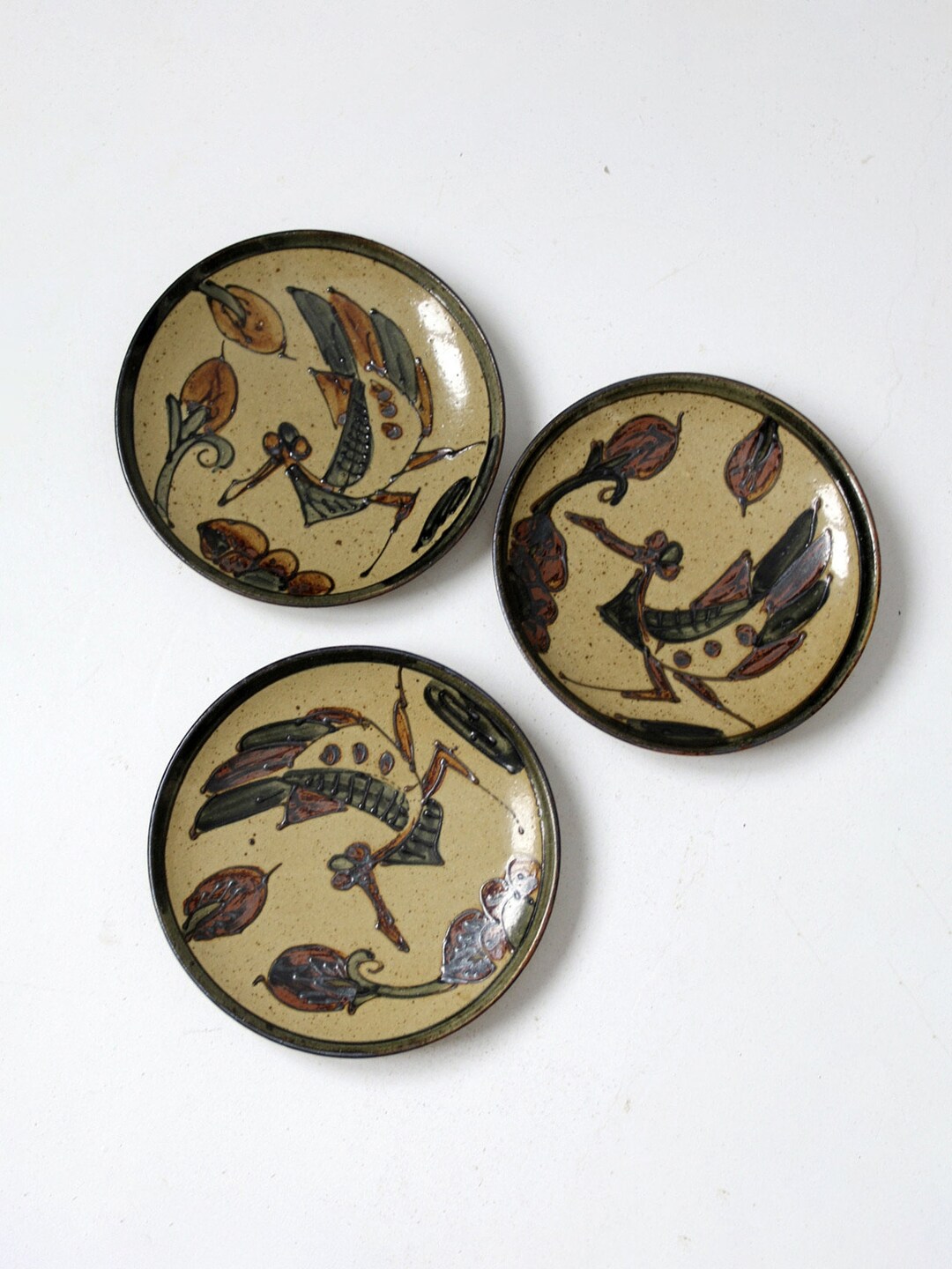 Vintage Studio Pottery Plates Set of 3 - Etsy