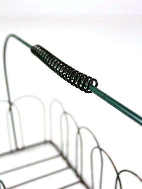 Vintage Wire Basket Green Metal Trug Handle Basket Garden - Etsy