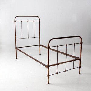 Antique Iron Twin Bed - Etsy