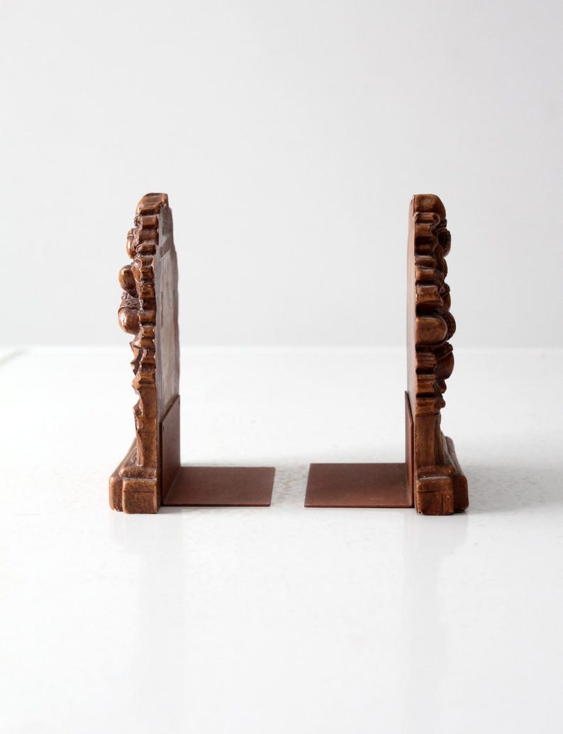 Vintage Syroco Style Acorn Bookends Pair - Etsy