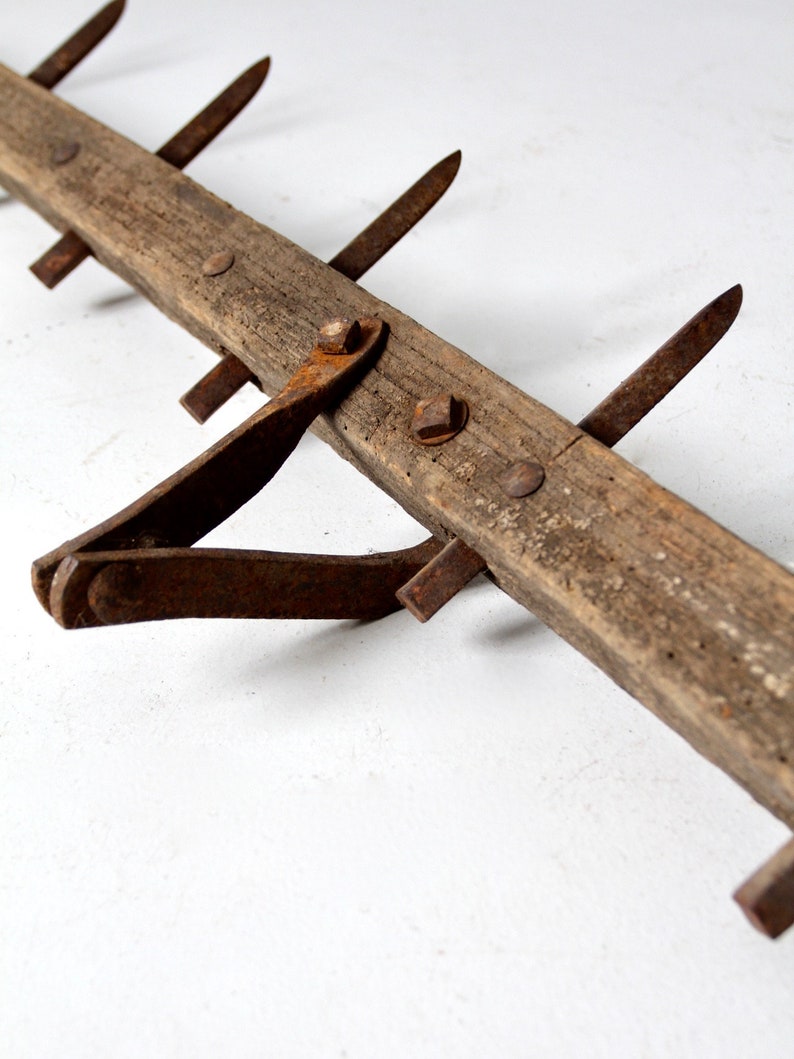 Antique spike tooth harrow primitive farm tool - Etsy Polska