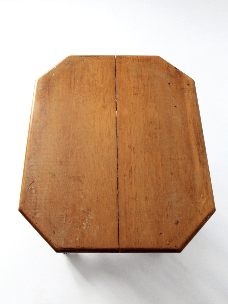 Antique Victorian Parlor Table - Etsy