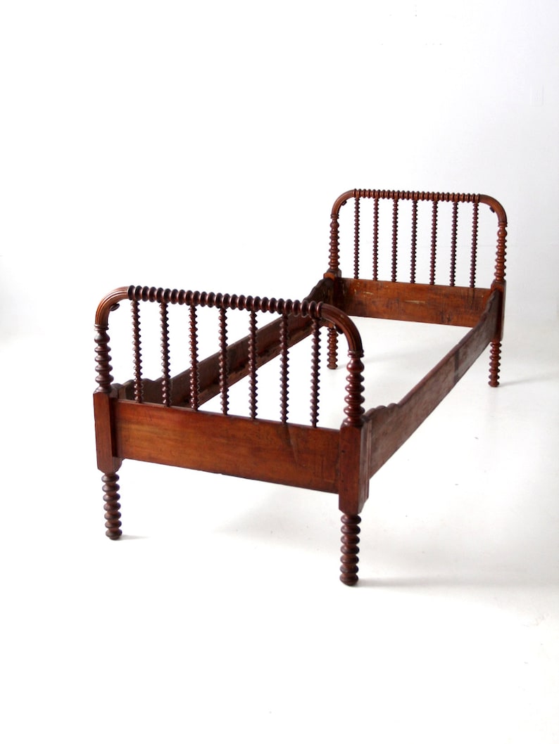 Antique Spool Bed - Etsy