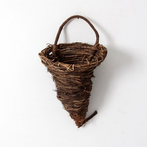 Vintage Rustic Wicker Wall Basket - Etsy