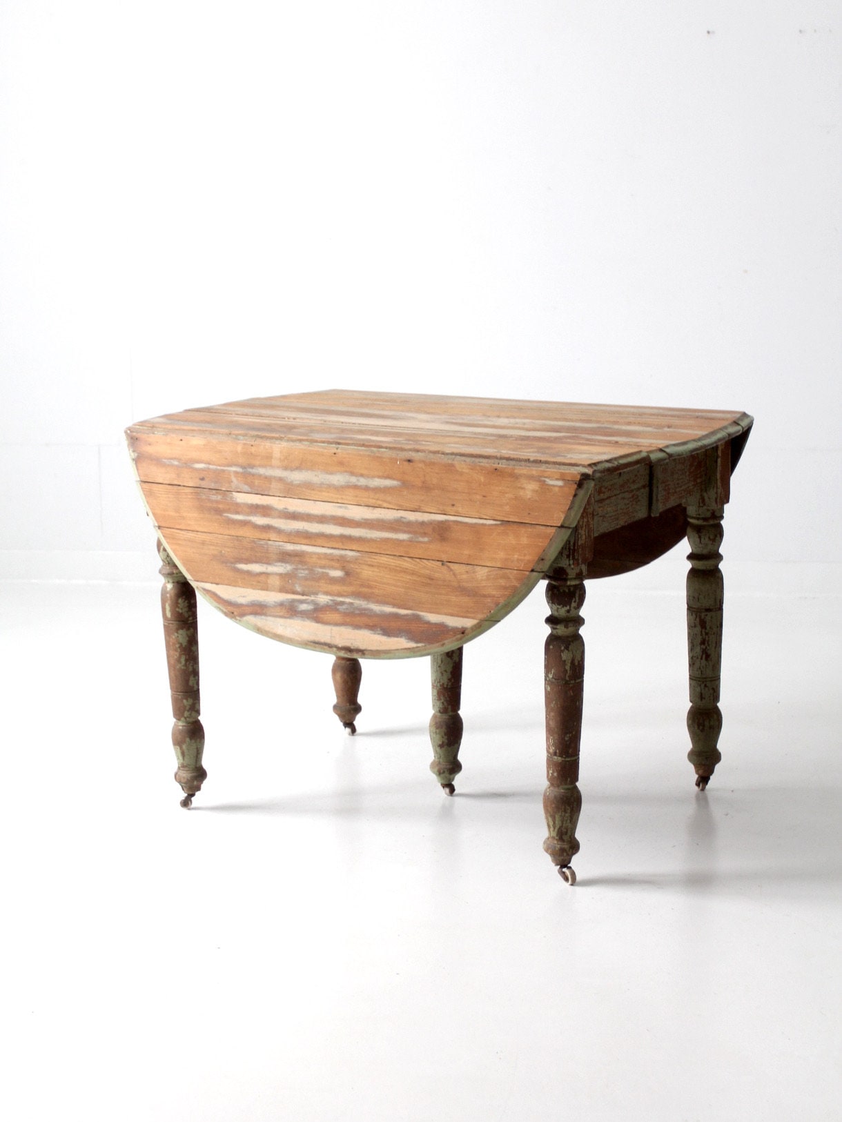 Vintage leaf table store