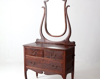 Verdi Adpi Vanity - Etsy