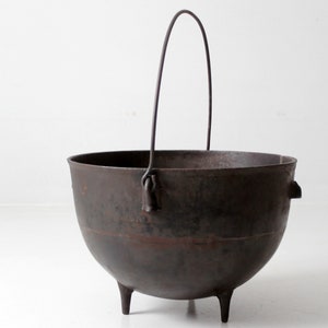 Antique 20 Gallon Cast Iron Cauldron - Etsy