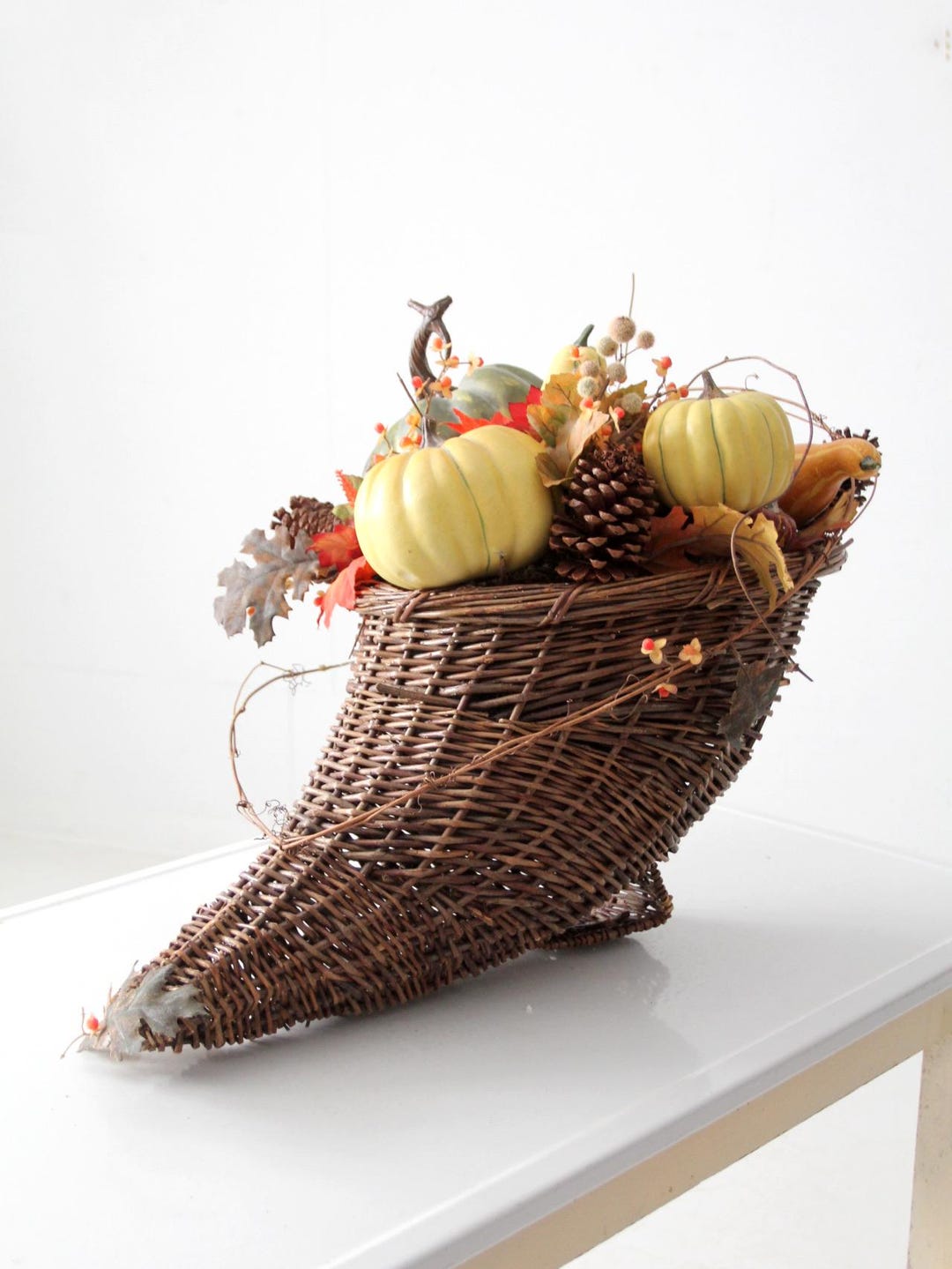 Vintage XL Wicker Cornucopia Centerpiece - Etsy