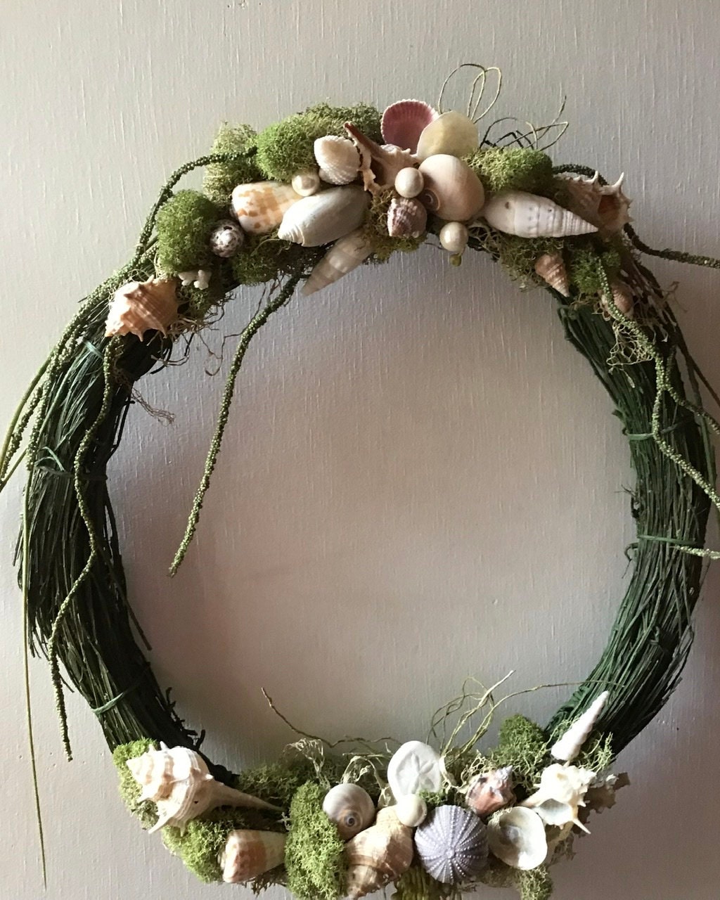 Mermaid's Garden Small Seashell Wreath, Beachy Wedding, Seashell Decor ...