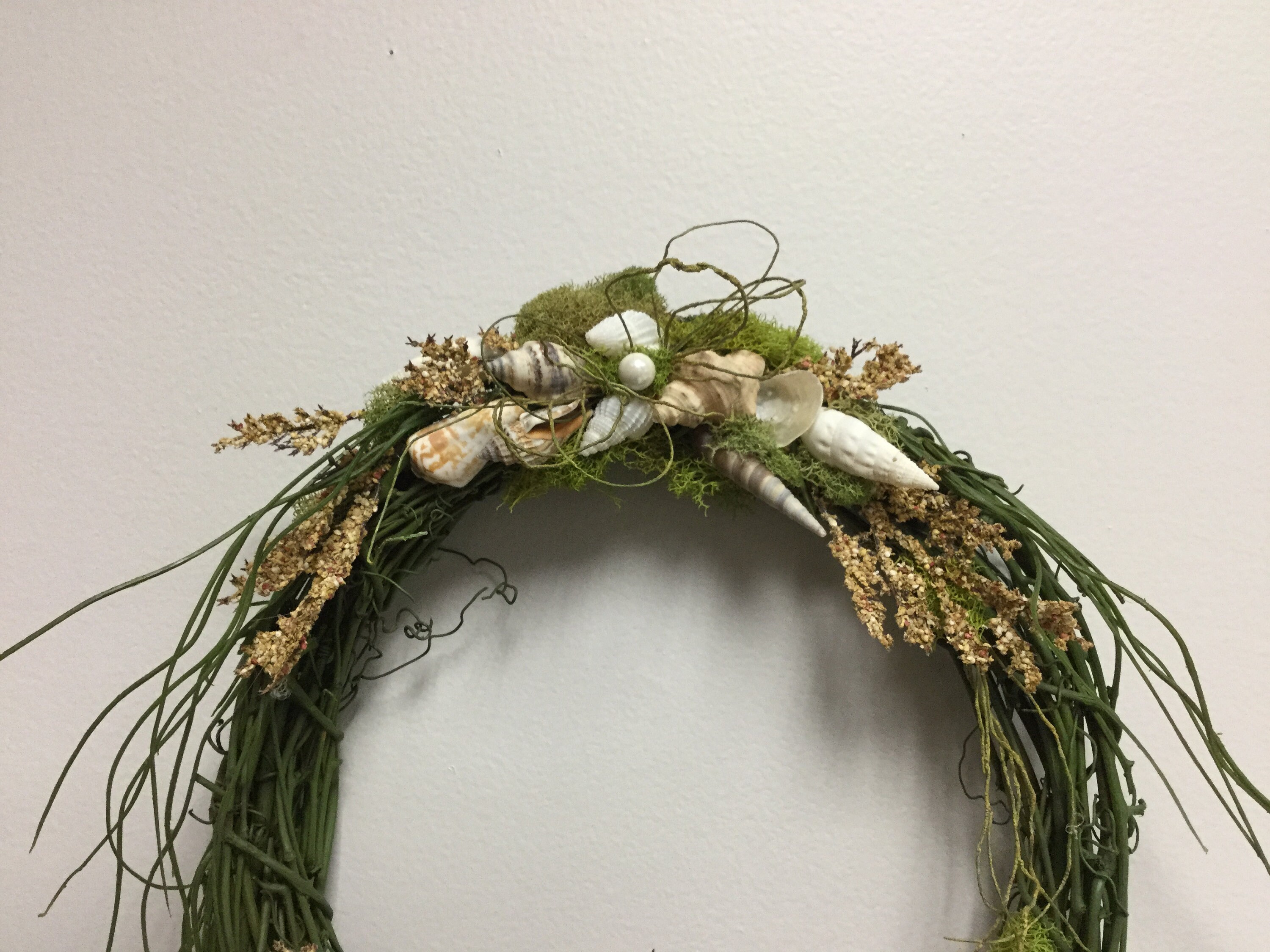 Mermaid's Garden Small Seashell Wreath Beachy Wedding | Etsy