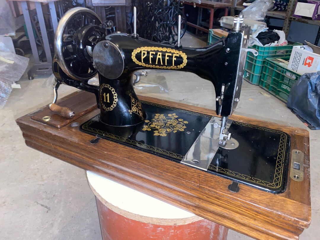 Antique (vintage) PFAFF 11 Portable Sewing Machine (1912) Germany RARE ...