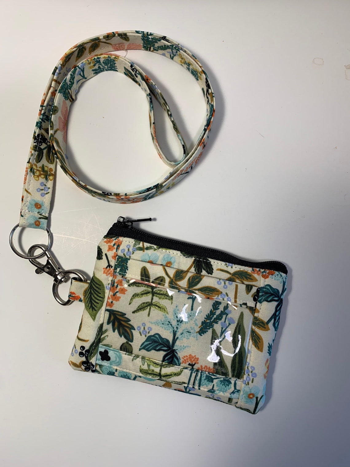Floral ID Wallet Pouch With Lanyard//floral ID Pouch With - Etsy