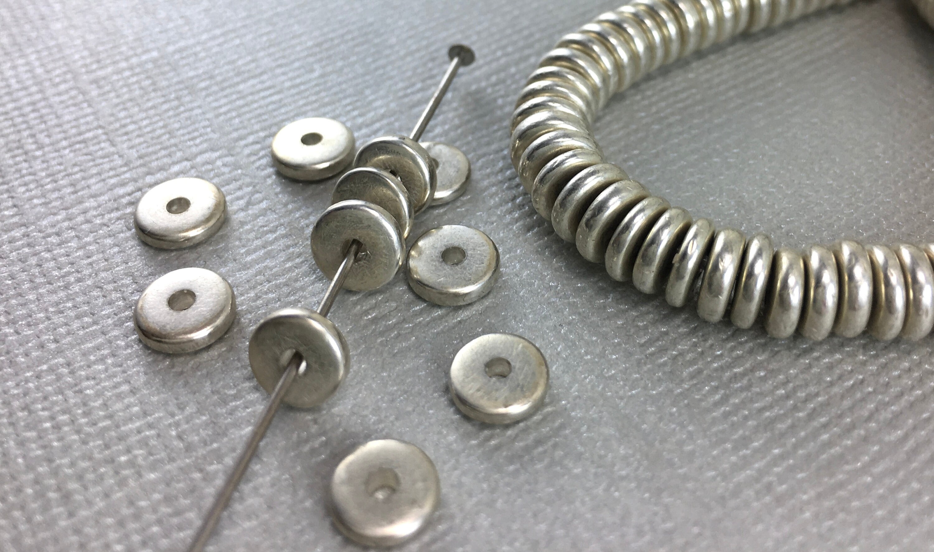 40 Silver Plated Brass 6mm Spacer Disk Heishi Disc Flat Shiny - Etsy