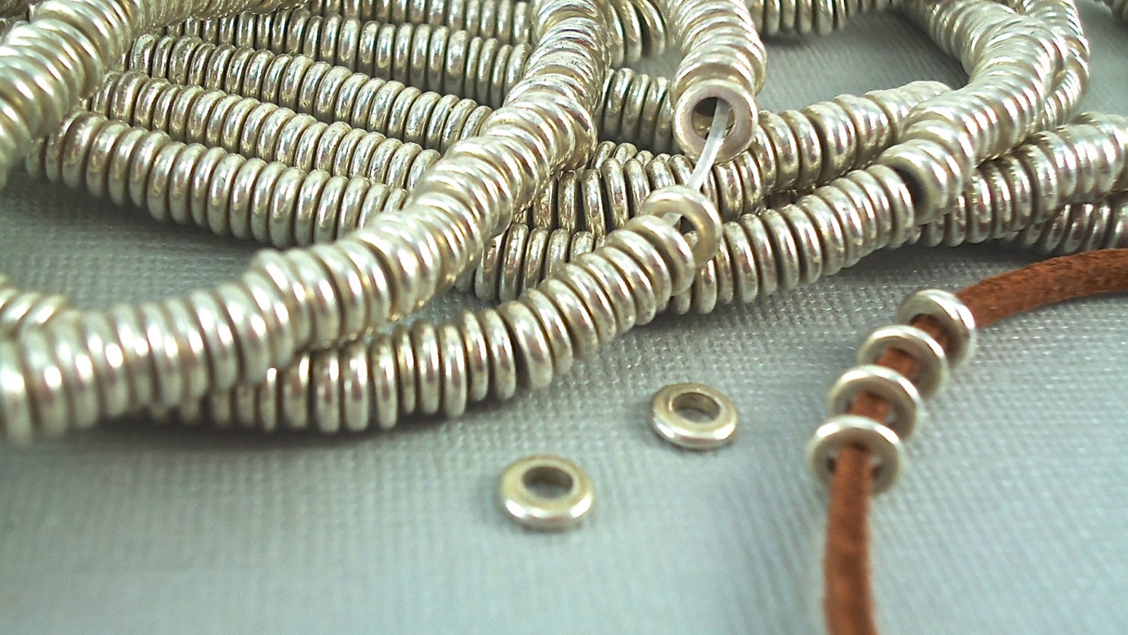 40 Silver Beads Disk 6mm Heishi Disc Spacer Big Hole Silver Plated ...