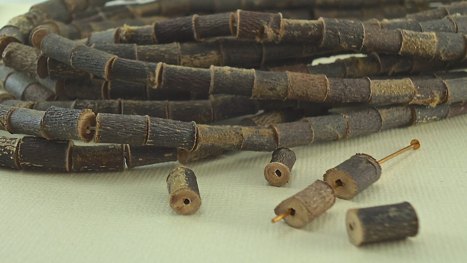 35 Wood Twig Natural Wooden Hand Cut Rustic BOHO Apple Branch - Etsy