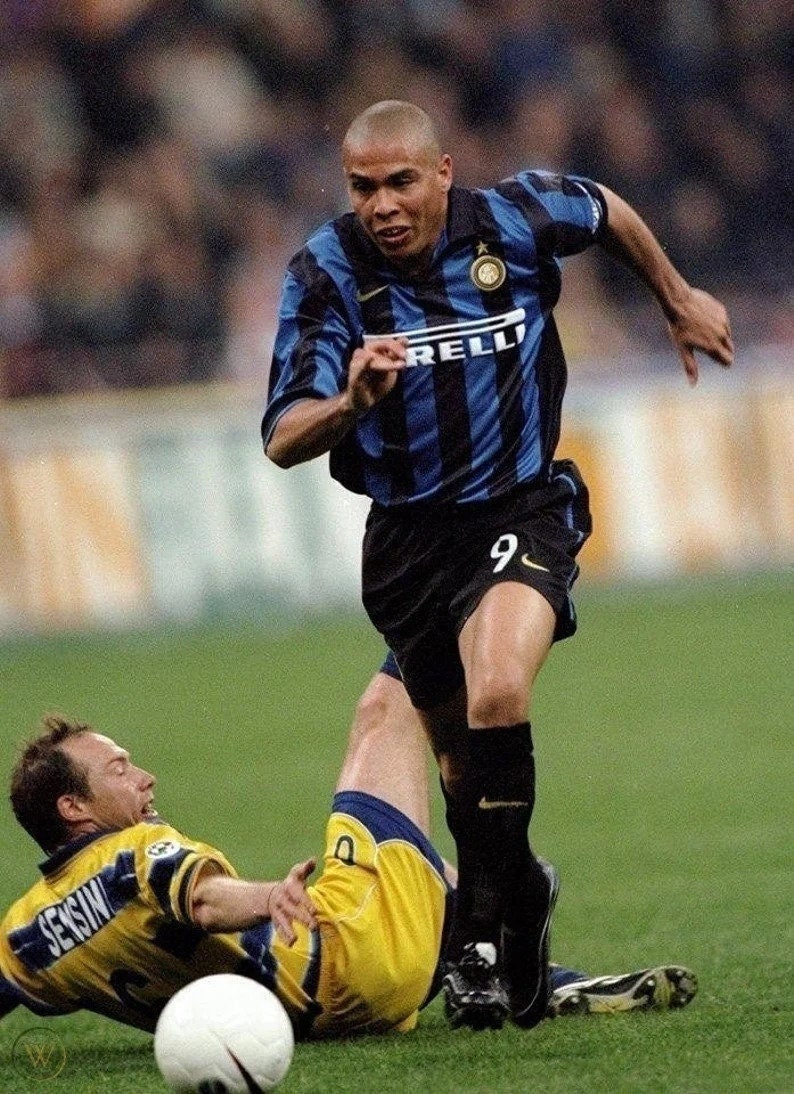 Inter Milan 98/99 R9 Ronaldo 9 Voetbal Zeldzaam Vintage Shirt - Etsy ...
