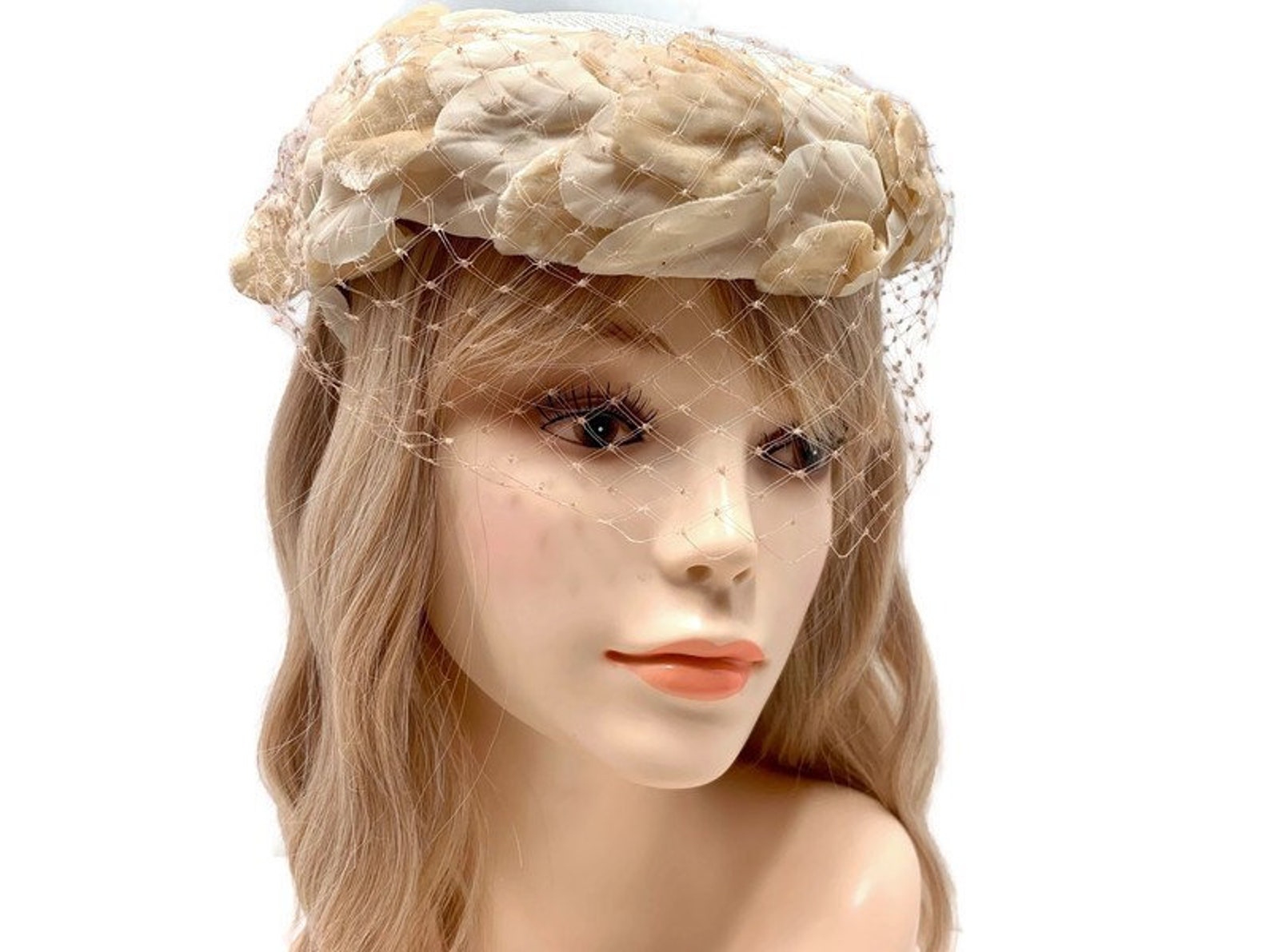 1950s Pillbox Hat With Veil Vintage Design by Draper New - Etsy