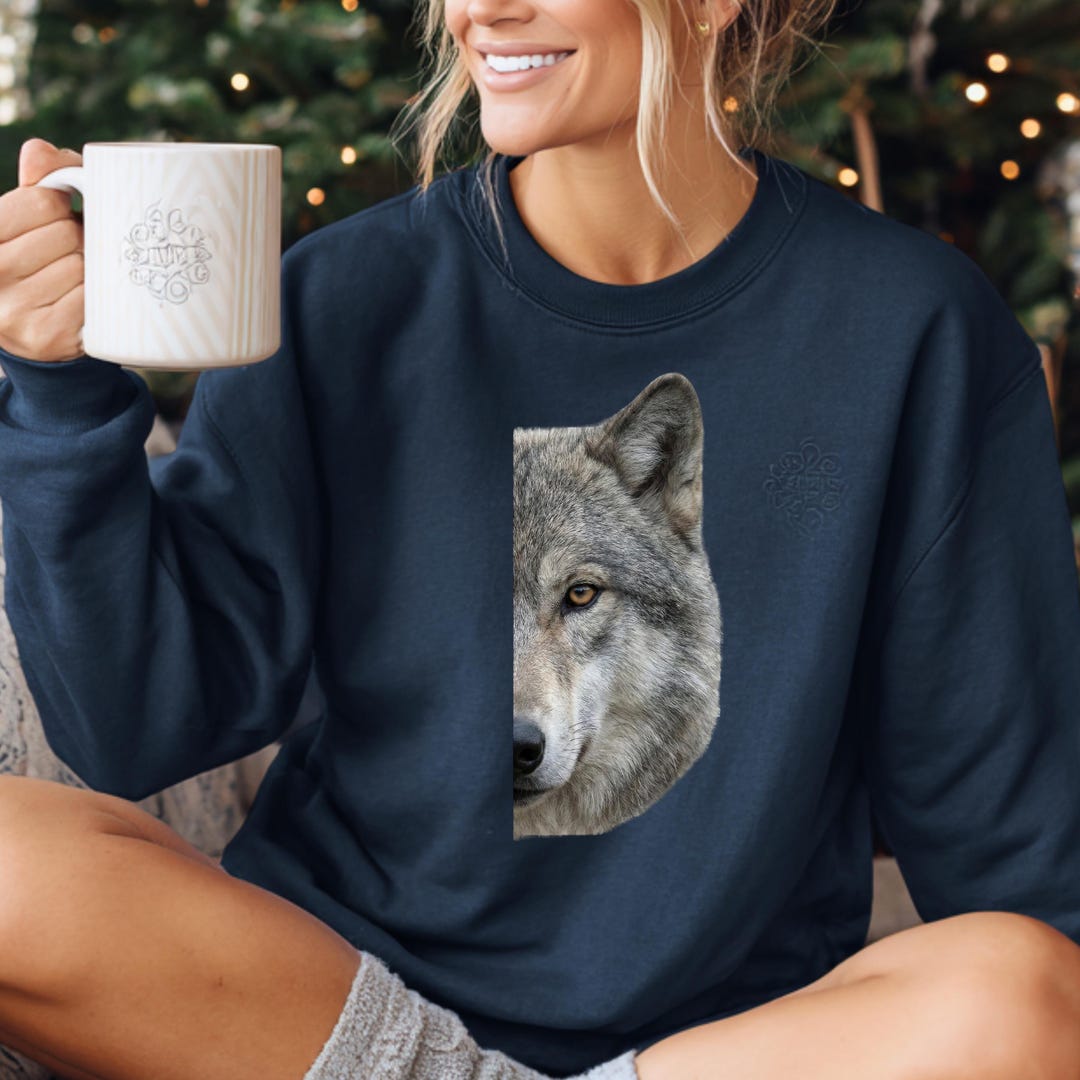 Half Wolf Face Sweatshirt: Minimal Wildlife Split Portrait Crewneck - Etsy