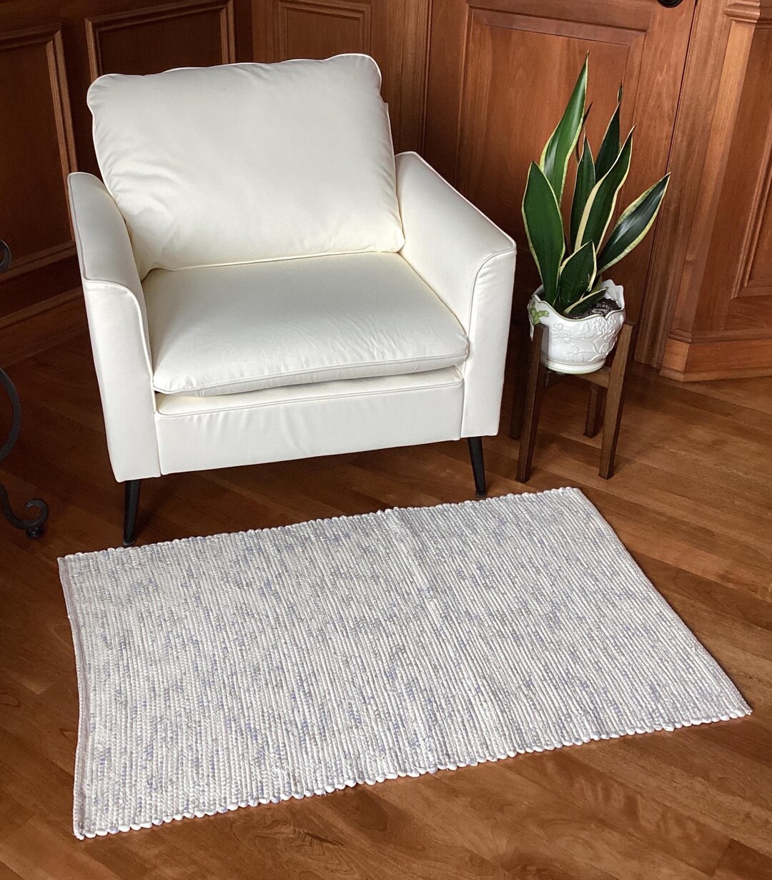 Handwoven Blue & White Rag Rug - 43"x28" - Etsy