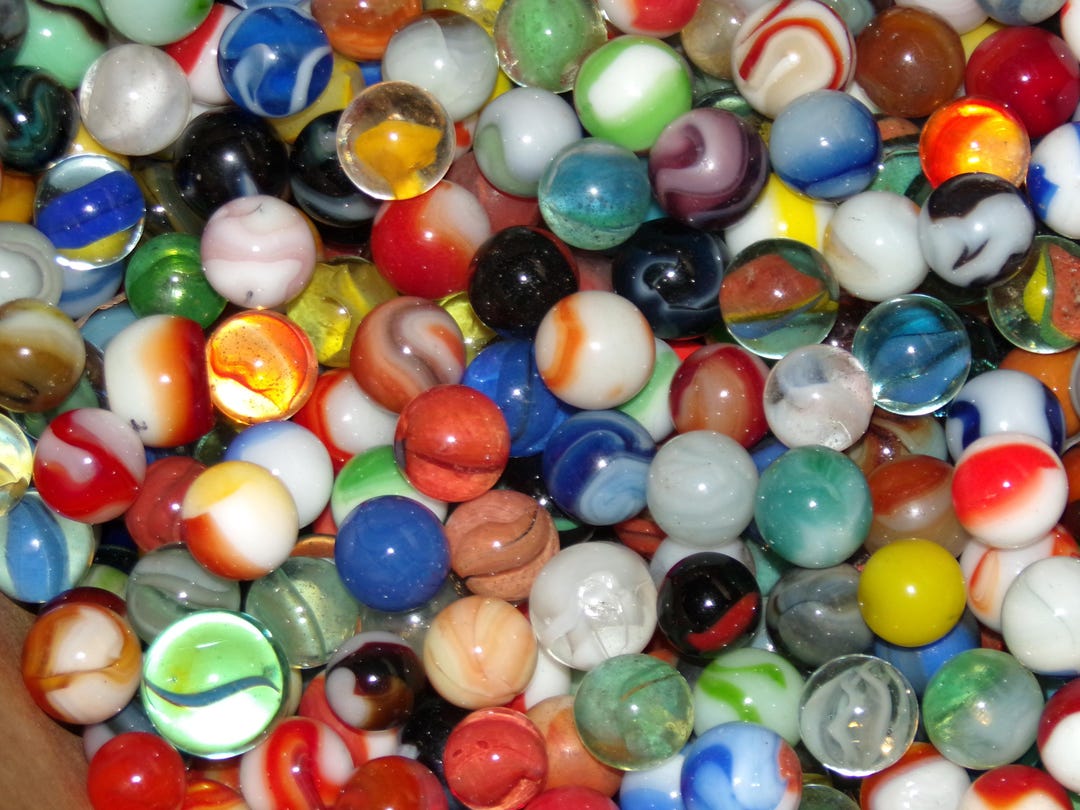 100 Vintage Glass Marbles, 1920s-1990s Collectible Mix - Etsy