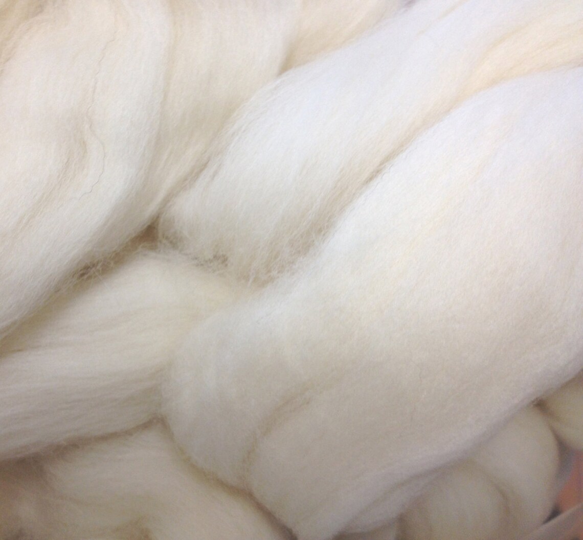 1 Pound Eco Peruvian Highland Wool Roving Top 27 5 Microns Etsy 1-pound-eco-peruvian-highland-wool-roving-top-27-5-microns-etsy