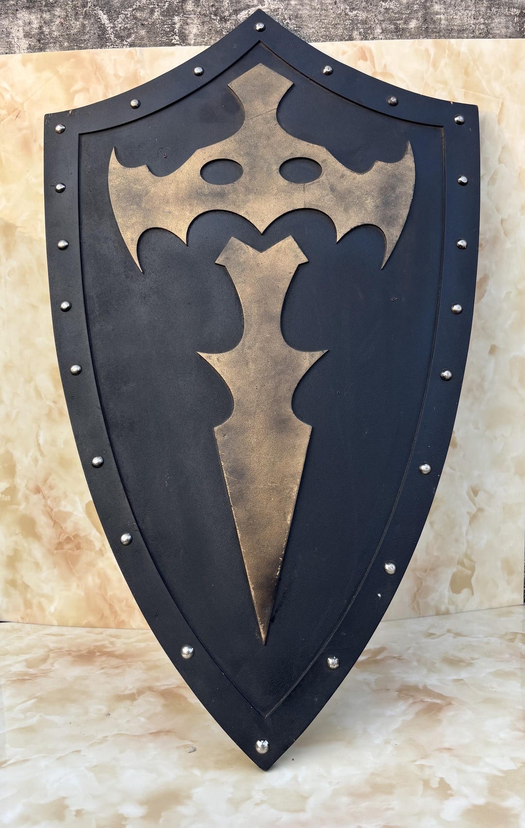 Medieval Wall Shield Decor |gothic Black & Gold Metal Wall Art ...